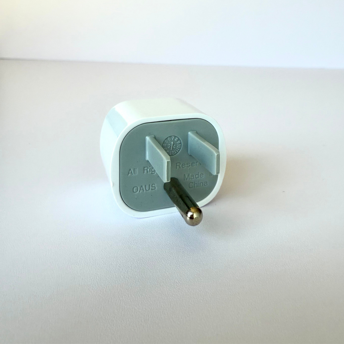 Earthing Safety Adapter U.S. (Type B Wall Outlets)